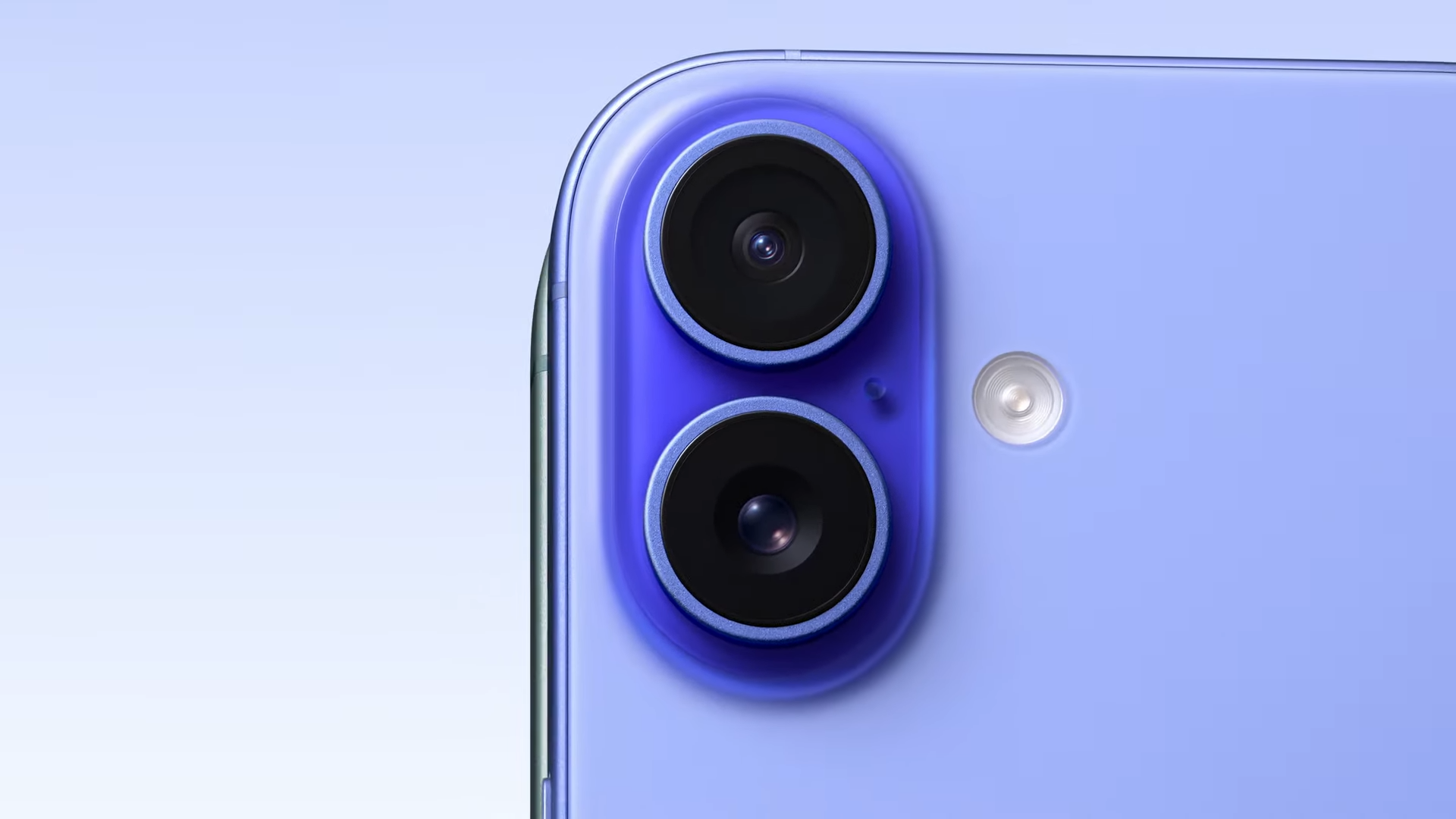 iPhone 16 Plus modeli resmen tanıtıldı.